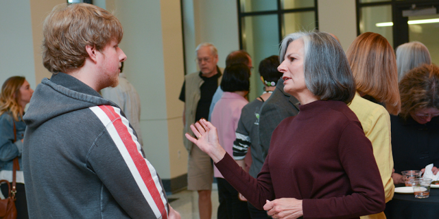 Science communication lessons from Dr. Julie Gerberding – Science Buffs